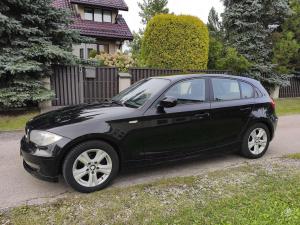 Grey BMW 118 2010 in Panevezys, with an engine capacity of 2.00 L and mileage of 260 thousand km for 2700 €, photo  on AUTOMOTO.COM.LV