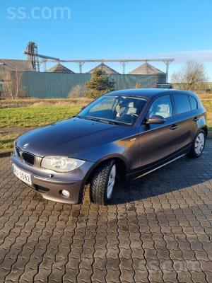 Pelēks BMW 118 2004 Liepāja, ar dzinēja tilpumu 2.00 L un nobraukumu 222 tūkst. km par 2800 €, foto 2 vietnē AUTOMOTO.COM.LV