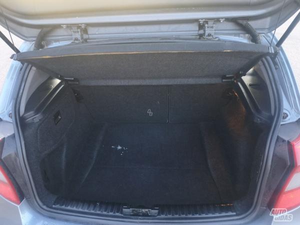 Pelēks BMW 118 2004 Utena, ar dzinēja tilpumu 2.00 L un nobraukumu 3600 tūkst. km par 2400 €, foto 7 vietnē AUTOMOTO.COM.LV