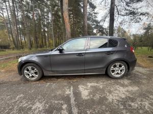 Pelēks BMW 118 2004 Rīga, ar dzinēja tilpumu 2.00 L un nobraukumu 416 tūkst. km par 1850 €, foto 5 vietnē AUTOMOTO.COM.LV