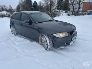 Pelēks BMW 118 2005 Jonava, ar dzinēja tilpumu 2.00 L un nobraukumu 345 tūkst. km par 2500 €, foto 2 vietnē AUTOMOTO.COM.LV