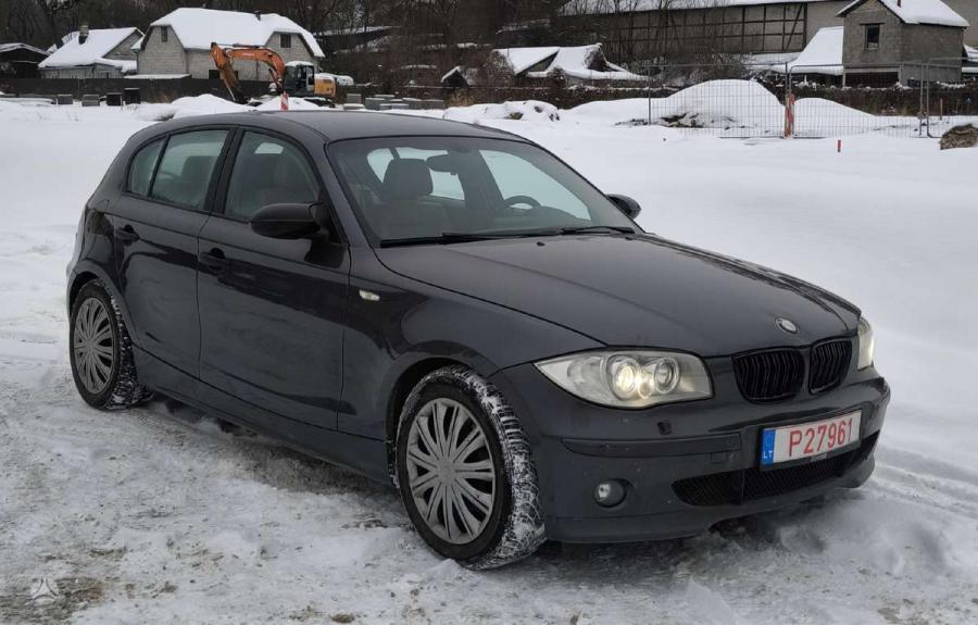 Pelēks BMW 118 2005 Kauņa, ar dzinēja tilpumu 2.00 L un nobraukumu 300 tūkst. km par 2750 €, foto 5 vietnē AUTOMOTO.COM.LV