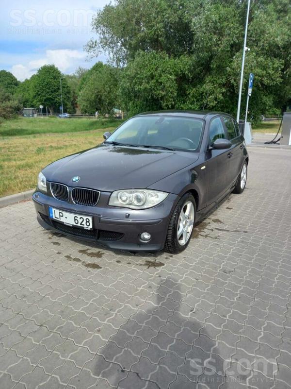 Pelēks BMW 118 2005 Liepāja, ar dzinēja tilpumu 2.00 L un nobraukumu 294 tūkst. km par 1650 €, foto 1 vietnē AUTOMOTO.COM.LV