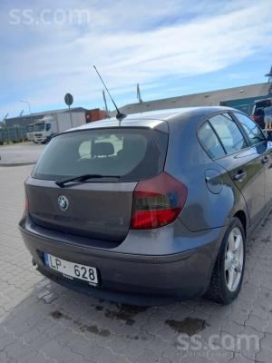 Pelēks BMW 118 2005 Liepāja, ar dzinēja tilpumu 2.00 L un nobraukumu 294 tūkst. km par 1650 €, foto 3 vietnē AUTOMOTO.COM.LV