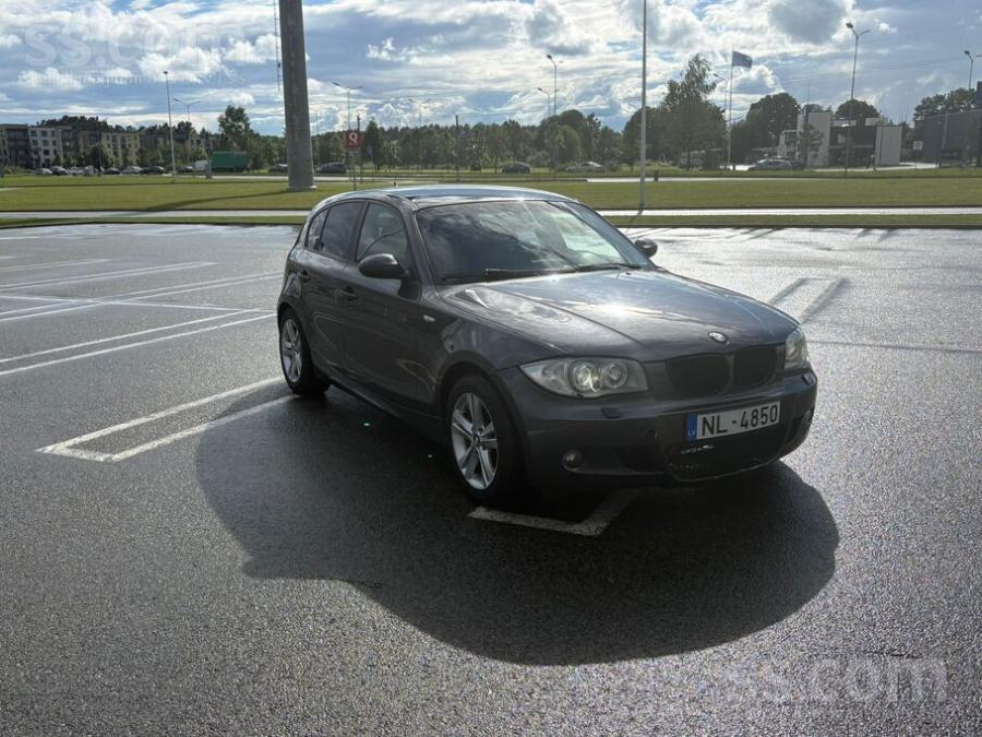 Grey BMW 118 2005 in Riga, with an engine capacity of 2.00 L and mileage of 231 thousand km for 2990 €, photo 4 on AUTOMOTO.COM.LV