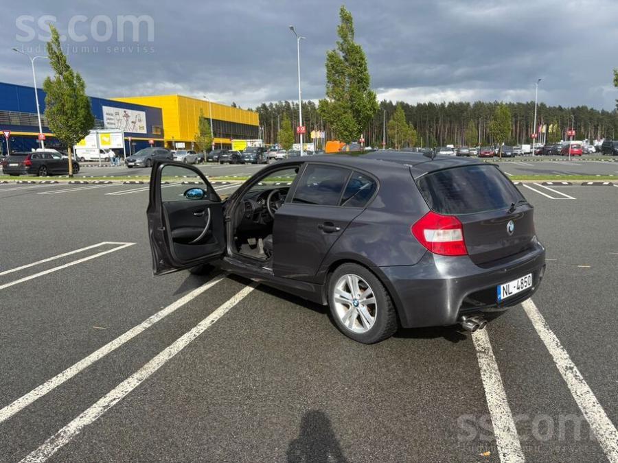Grey BMW 118 2005 in Riga, with an engine capacity of 2.00 L and mileage of 231 thousand km for 2990 €, photo 8 on AUTOMOTO.COM.LV