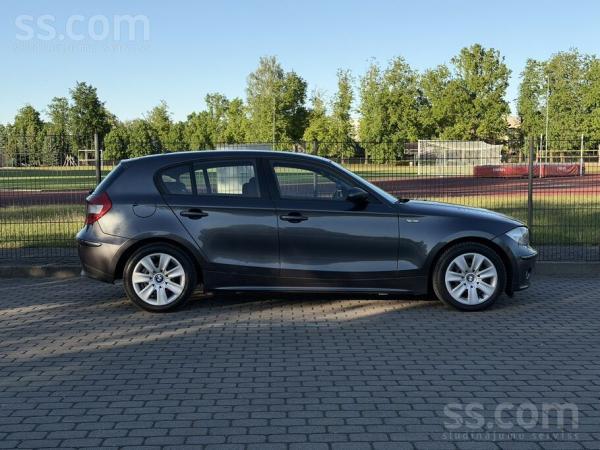 Pelēks BMW 118 2005 Jelgava, ar dzinēja tilpumu 2.00 L un nobraukumu 383 tūkst. km par 3350 €, foto 4 vietnē AUTOMOTO.COM.LV