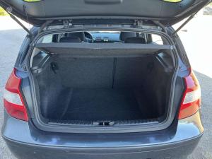 Pelēks BMW 118 2005 Radviliškis, ar dzinēja tilpumu 1.80 L un nobraukumu 243 tūkst. km par 2950 €, foto 10 vietnē AUTOMOTO.COM.LV