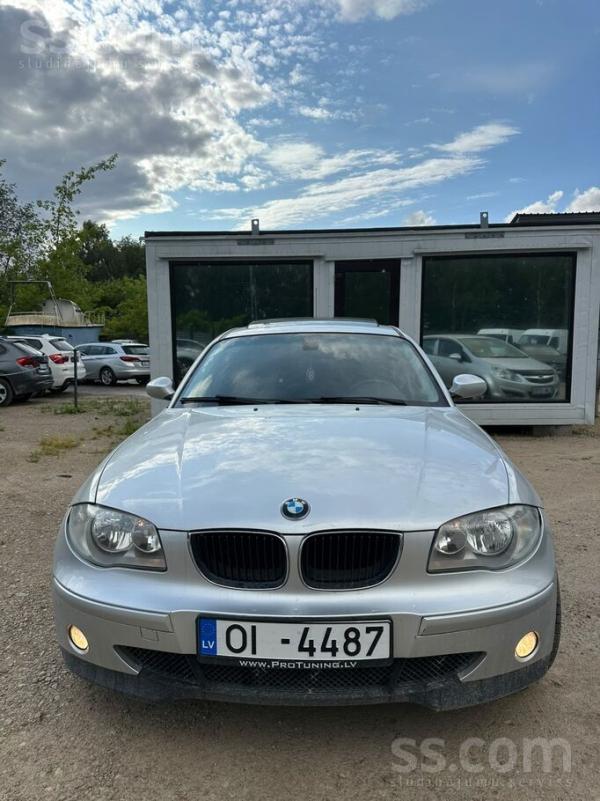 Pelēks BMW 118 2005 Jelgava, ar dzinēja tilpumu 2.00 L un nobraukumu 199 tūkst. km par 3600 €, foto 2 vietnē AUTOMOTO.COM.LV