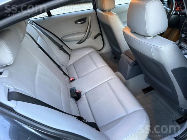 Pelēks BMW 118 2005 Jelgava, ar dzinēja tilpumu 2.00 L un nobraukumu 241 tūkst. km par 2850 €, foto 10 vietnē AUTOMOTO.COM.LV