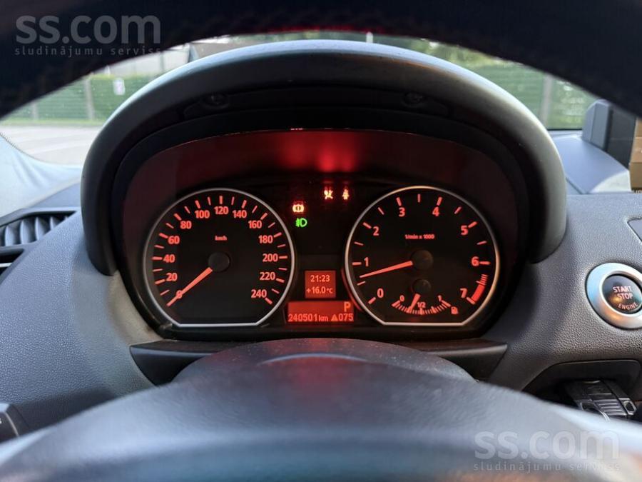 Серый БМВ 118 2005 в Елгава, объемом двигателя 2.00 л и пробегом 241 тыс. км за 2850 €, фото 15 на AUTOMOTO.COM.LV
