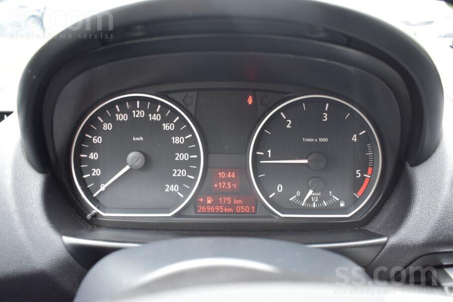 Pelēks BMW 118 2005 Kuldīga, ar dzinēja tilpumu 2.00 L un nobraukumu 0 tūkst. km par 4390 €, foto 13 vietnē AUTOMOTO.COM.LV