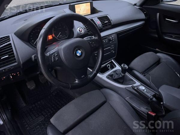Grey BMW 118 2005 in Ogre, with an engine capacity of 2.00 L and mileage of 330 thousand km for 2990 €, photo 9 on AUTOMOTO.COM.LV