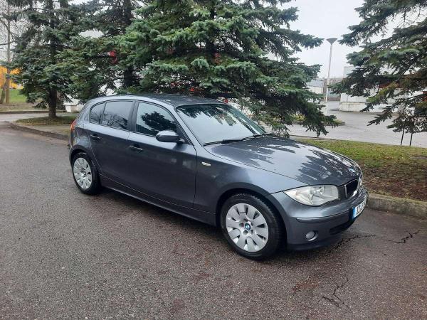 Grey BMW 118 2006 in Klaipeda, with an engine capacity of 2.00 L and mileage of 250 thousand km for 2990 €, photo 8 on AUTOMOTO.COM.LV