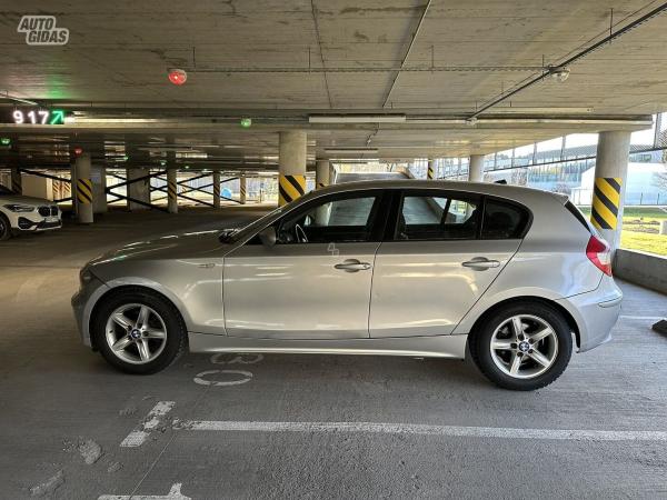 Pelēks BMW 118 2006 Viļņa, ar dzinēja tilpumu 2.00 L un nobraukumu 311 tūkst. km par 2390 €, foto 3 vietnē AUTOMOTO.COM.LV