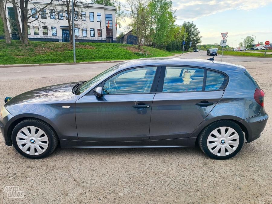 Pelēks BMW 118 2006 Kauņa, ar dzinēja tilpumu 2.00 L un nobraukumu 350 tūkst. km par 2000 €, foto 5 vietnē AUTOMOTO.COM.LV