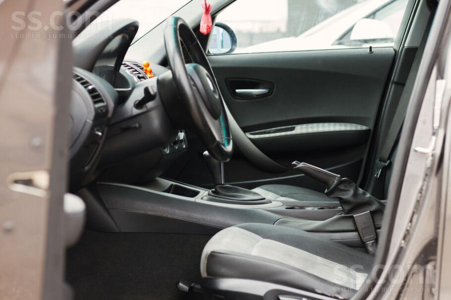 Pelēks BMW 118 2006 Rīga, ar dzinēja tilpumu 2.00 L un nobraukumu 260 tūkst. km par 3300 €, foto 5 vietnē AUTOMOTO.COM.LV
