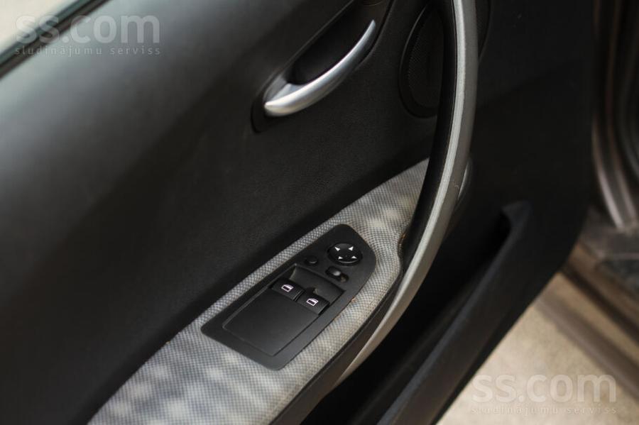 Pelēks BMW 118 2006 Rīga, ar dzinēja tilpumu 2.00 L un nobraukumu 260 tūkst. km par 3300 €, foto 6 vietnē AUTOMOTO.COM.LV