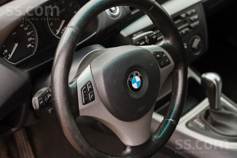 Pelēks BMW 118 2006 Rīga, ar dzinēja tilpumu 2.00 L un nobraukumu 260 tūkst. km par 3300 €, foto 7 vietnē AUTOMOTO.COM.LV