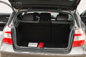 Pelēks BMW 118 2006 Rīga, ar dzinēja tilpumu 2.00 L un nobraukumu 260 tūkst. km par 3300 €, foto 11 vietnē AUTOMOTO.COM.LV