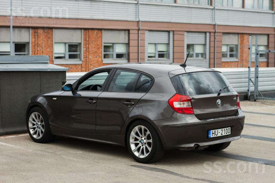 Pelēks BMW 118 2006 Rīga, ar dzinēja tilpumu 2.00 L un nobraukumu 260 tūkst. km par 3300 €, foto 13 vietnē AUTOMOTO.COM.LV