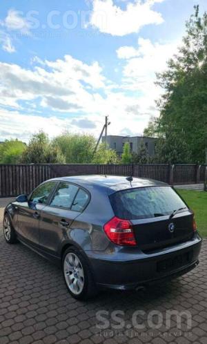 Pelēks BMW 118 2006 Valmiera, ar dzinēja tilpumu 2.00 L un nobraukumu 388 tūkst. km par 4750 €, foto 4 vietnē AUTOMOTO.COM.LV