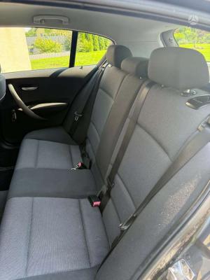 Grey BMW 118 2006 in Joniskis, with an engine capacity of 2.00 L and mileage of 257 thousand km for 2600 €, photo 8 on AUTOMOTO.COM.LV