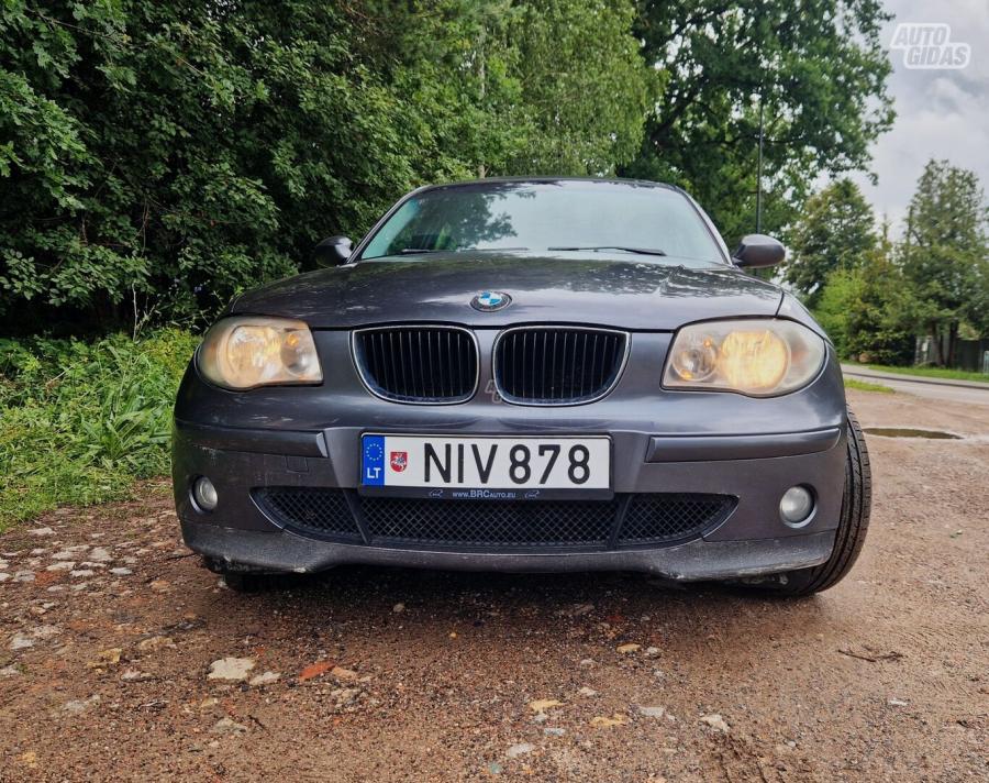 Grey BMW 118 2006 in Vilnius, with an engine capacity of 2.00 L and mileage of 325 thousand km for 2200 €, photo 3 on AUTOMOTO.COM.LV