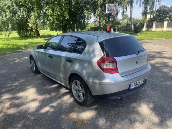 Grey BMW 118 2006 in Panevezys, with an engine capacity of 2.00 L and mileage of 300 thousand km for 1400 €, photo 4 on AUTOMOTO.COM.LV