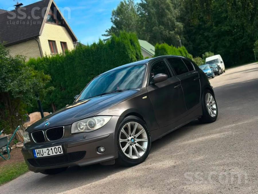 Grey BMW 118 2006 in Riga, with an engine capacity of 2.00 L and mileage of 259 thousand km for 2450 €, photo 3 on AUTOMOTO.COM.LV