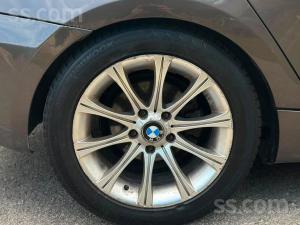 Grey BMW 118 2006 in Riga, with an engine capacity of 2.00 L and mileage of 259 thousand km for 2450 €, photo 12 on AUTOMOTO.COM.LV