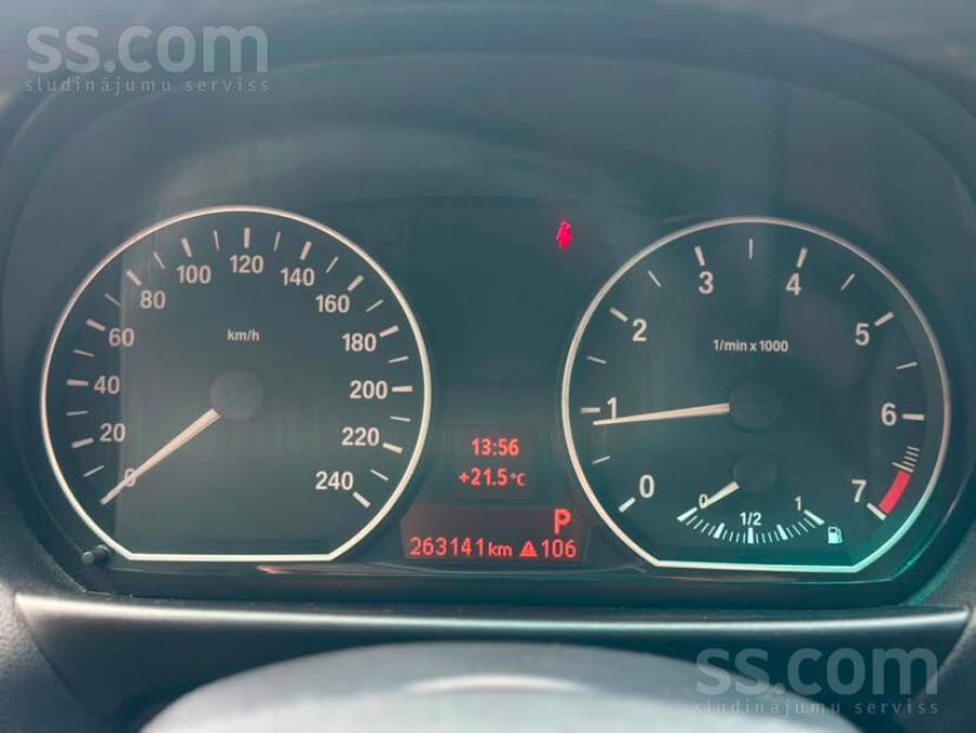 Grey BMW 118 2006 in Riga, with an engine capacity of 2.00 L and mileage of 259 thousand km for 2450 €, photo 22 on AUTOMOTO.COM.LV