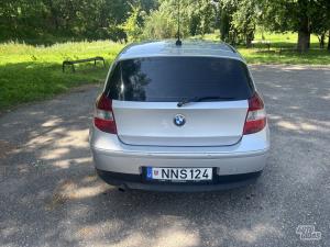 Pelēks BMW 118 2006 Panevēža, ar dzinēja tilpumu 2.00 L un nobraukumu 300 tūkst. km par 1400 €, foto 5 vietnē AUTOMOTO.COM.LV