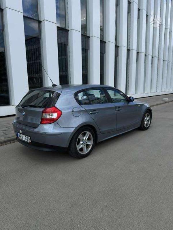 Grey BMW 118 2006 in Vilnius, with an engine capacity of 2.00 L and mileage of 225 thousand km for 2700 €, photo 1 on AUTOMOTO.COM.LV