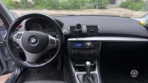 Pelēks BMW 118 2006 Viļņa, ar dzinēja tilpumu 2.00 L un nobraukumu 225 tūkst. km par 2700 €, foto 12 vietnē AUTOMOTO.COM.LV
