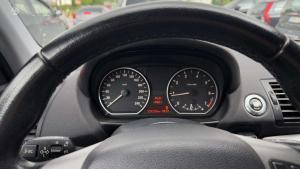 Pelēks BMW 118 2006 Viļņa, ar dzinēja tilpumu 2.00 L un nobraukumu 225 tūkst. km par 2700 €, foto 15 vietnē AUTOMOTO.COM.LV