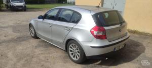 Grey BMW 118 2006 in Vilnius, with an engine capacity of 2.00 L and mileage of 296 thousand km for 2500 €, photo 5 on AUTOMOTO.COM.LV
