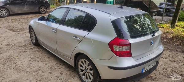 BMW 118 2006 Viļņa vietnē Pelēks BMW 118 2006 Viļņa, ar dzinēja tilpumu 2.00 L un nobraukumu 296 tūkst. km par 2500 €, foto 11 vietnē AUTOMOTO.COM.LV