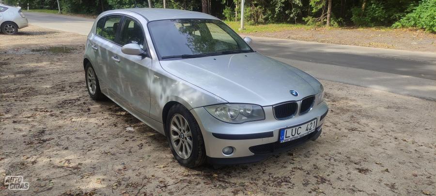 Grey BMW 118 2006 in Vilnius, with an engine capacity of 2.00 L and mileage of 296 thousand km for 2500 €, photo 15 on AUTOMOTO.COM.LV