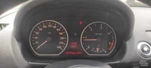Grey BMW 118 2006 in Vilnius, with an engine capacity of 2.00 L and mileage of 296 thousand km for 2500 €, photo 19 on AUTOMOTO.COM.LV