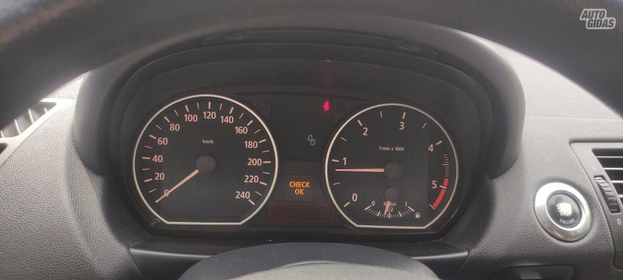 Grey BMW 118 2006 in Vilnius, with an engine capacity of 2.00 L and mileage of 296 thousand km for 2500 €, photo 20 on AUTOMOTO.COM.LV