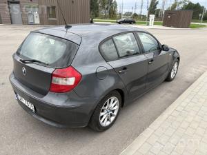 Pelēks BMW 118 2006 Rīga, ar dzinēja tilpumu 1.90 L un nobraukumu 216 tūkst. km par 2350 €, foto 4 vietnē AUTOMOTO.COM.LV