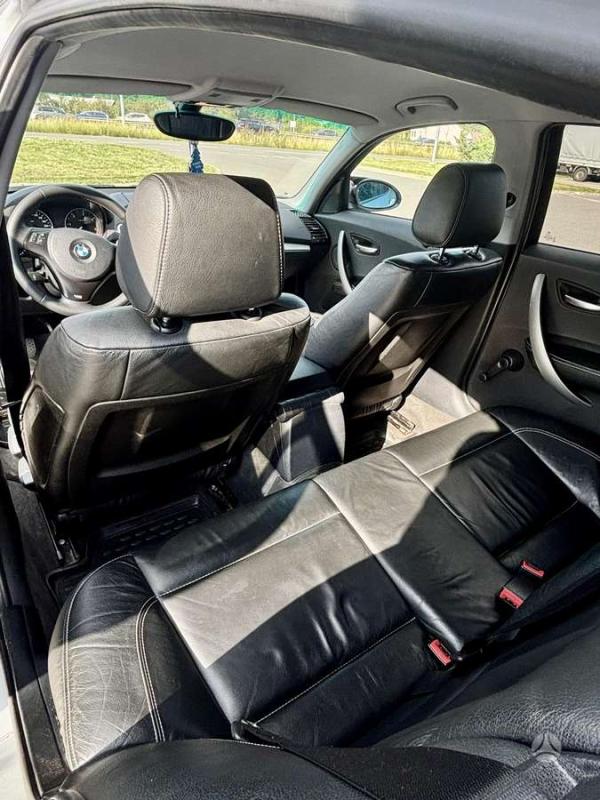 Pelēks BMW 118 2006 Kauņa, ar dzinēja tilpumu 2.00 L un nobraukumu 430 tūkst. km par 2500 €, foto 10 vietnē AUTOMOTO.COM.LV