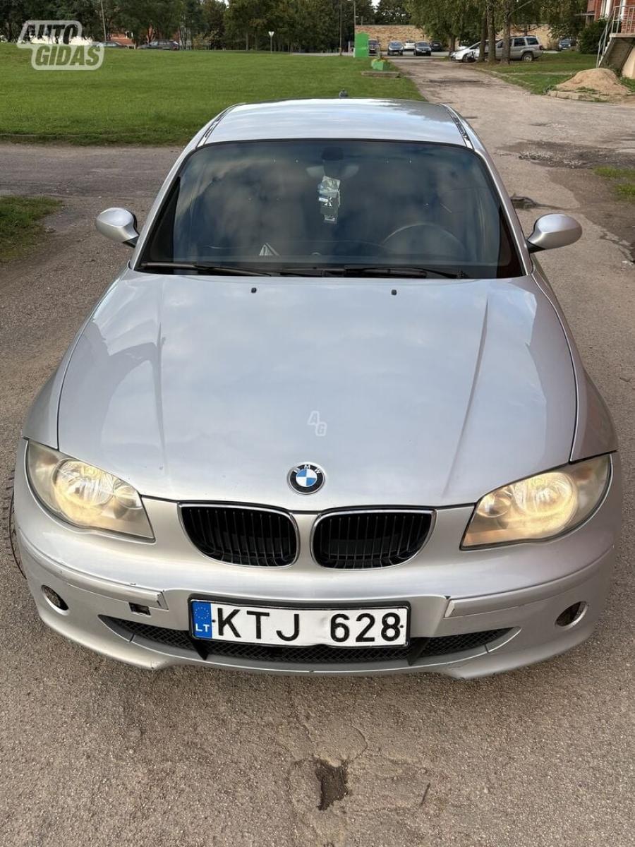 Pelēks BMW 118 2006 Širvintos, ar dzinēja tilpumu 2.00 L un nobraukumu 304 tūkst. km par 1400 €, foto 3 vietnē AUTOMOTO.COM.LV