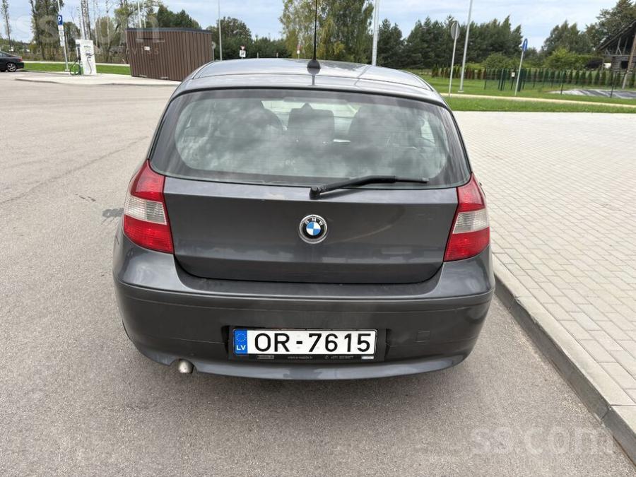 Pelēks BMW 118 2006 Rīga, ar dzinēja tilpumu 2.00 L un nobraukumu 217 tūkst. km par 2250 €, foto 4 vietnē AUTOMOTO.COM.LV