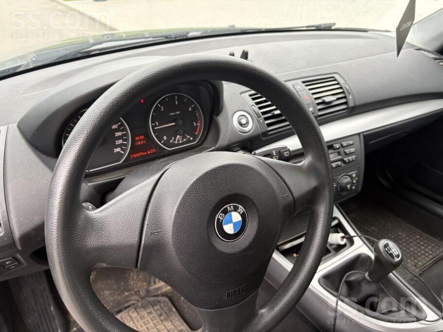Pelēks BMW 118 2006 Rīga, ar dzinēja tilpumu 2.00 L un nobraukumu 217 tūkst. km par 2250 €, foto 8 vietnē AUTOMOTO.COM.LV