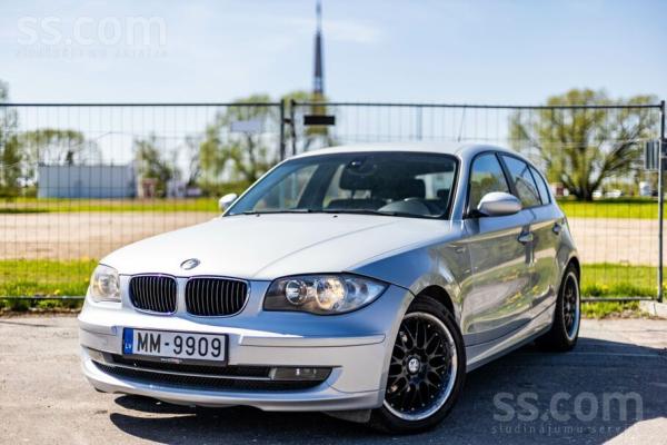 Grey BMW 118 2007 in Riga, with an engine capacity of 2.00 L and mileage of 341 thousand km for 3490 €, photo 1 on AUTOMOTO.COM.LV