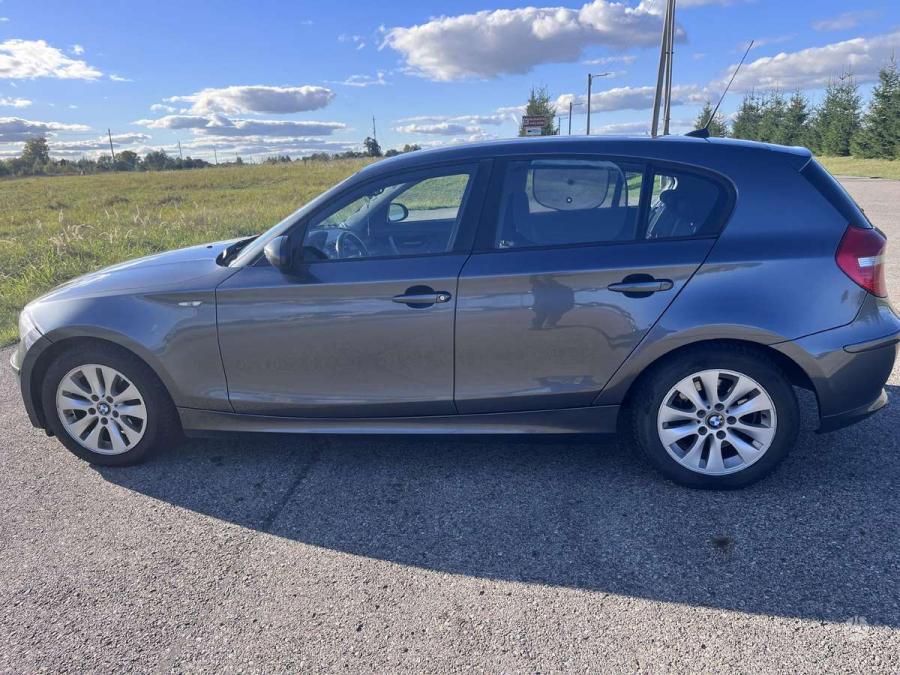 Grey BMW 118 2007 in Vilkaviskis, with an engine capacity of 0.00 L and mileage of 302 thousand km for 2600 €, photo 2 on AUTOMOTO.COM.LV
