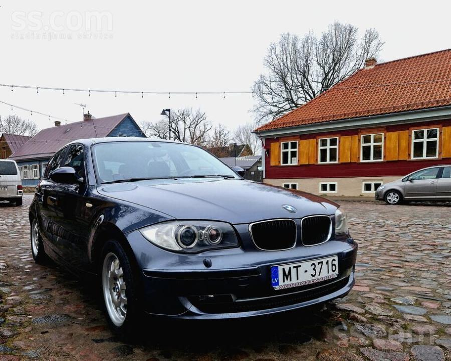 Pelēks BMW 118 2007 Jelgava, ar dzinēja tilpumu 2.00 L un nobraukumu 300 tūkst. km par 3350 €, foto 3 vietnē AUTOMOTO.COM.LV