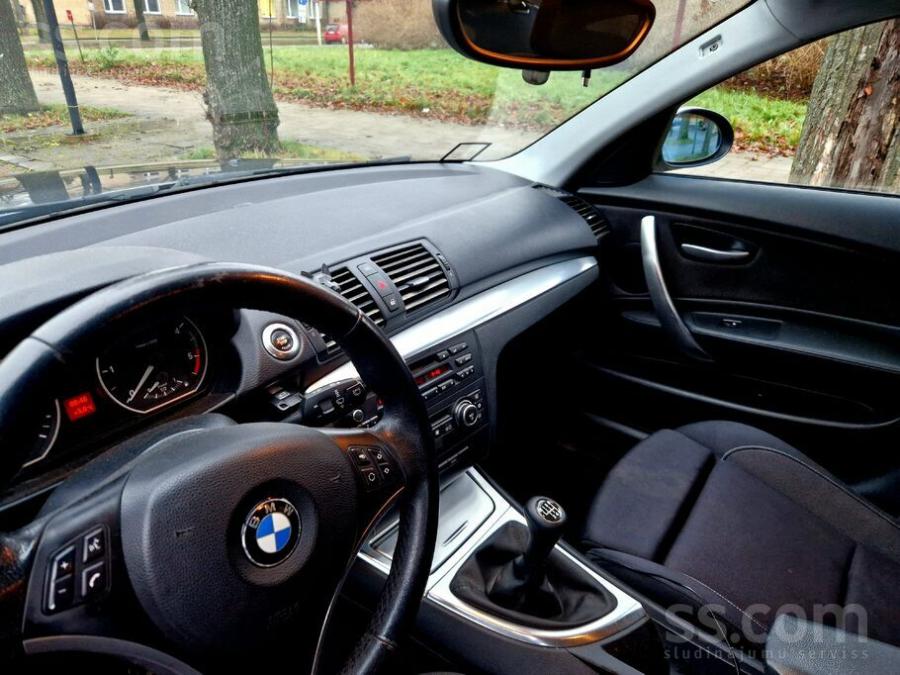 Pelēks BMW 118 2007 Jelgava, ar dzinēja tilpumu 2.00 L un nobraukumu 300 tūkst. km par 3350 €, foto 11 vietnē AUTOMOTO.COM.LV